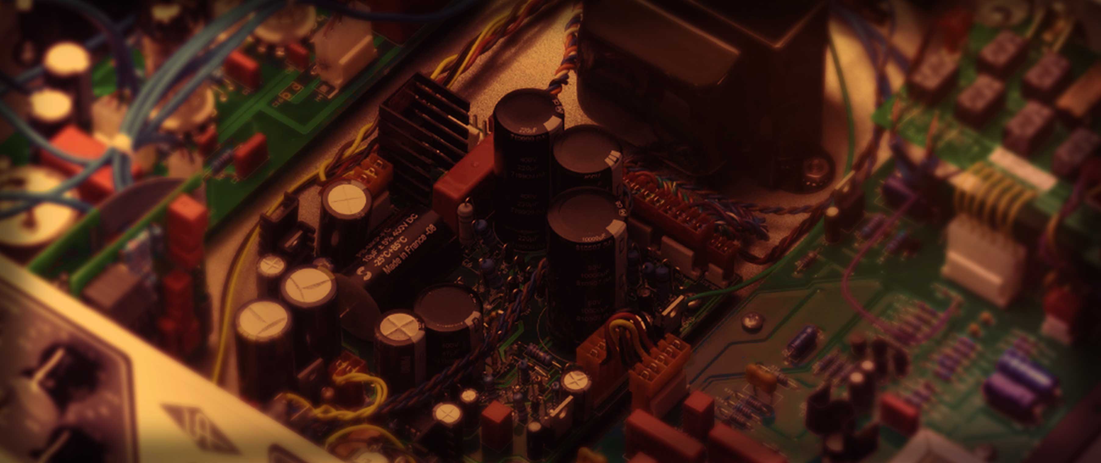 Universal Audio 6176 channel strip - Sonarscope Pro Audio