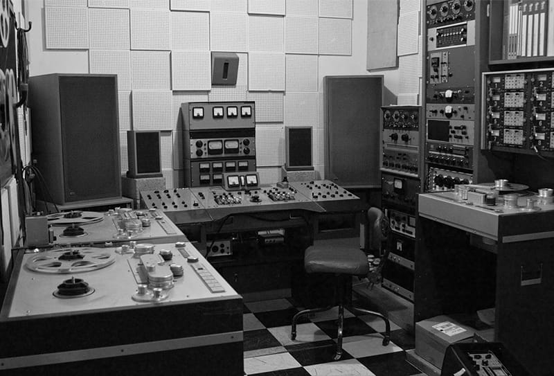 How to Capture the '60s Soul Sound with UAD Plug-Ins | Universal Audio